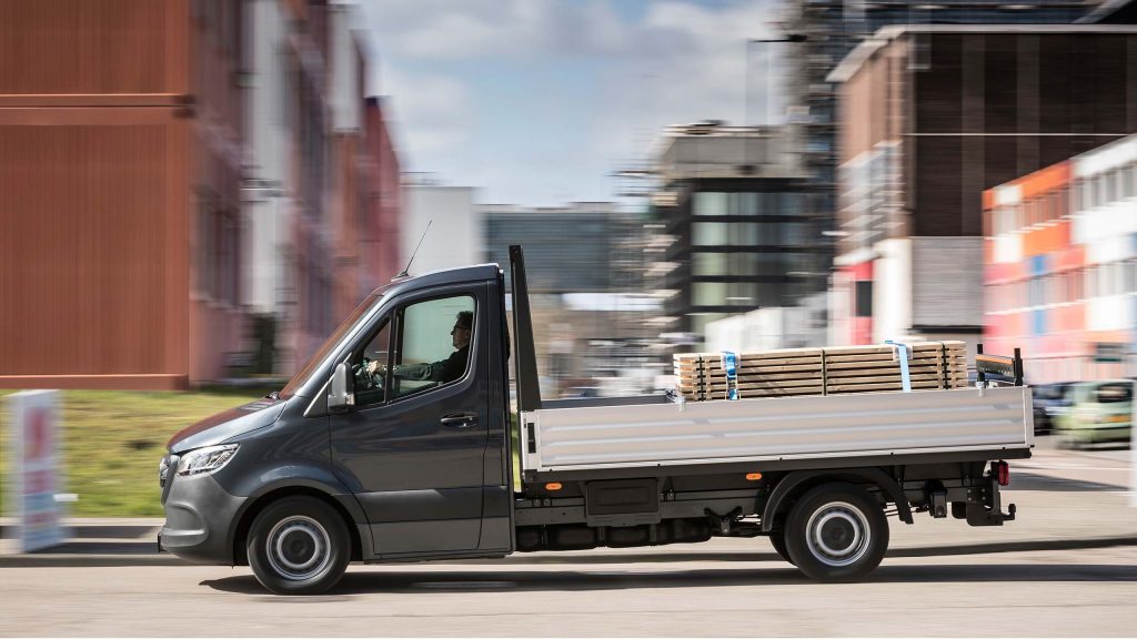 The new Sprinter is the ideal partner for the construction site ...