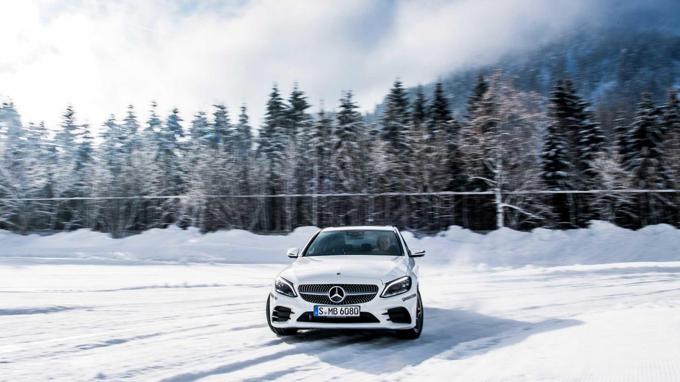 Mercedes-Benz Professionals Perfection Training Austria. - Mercedes ...