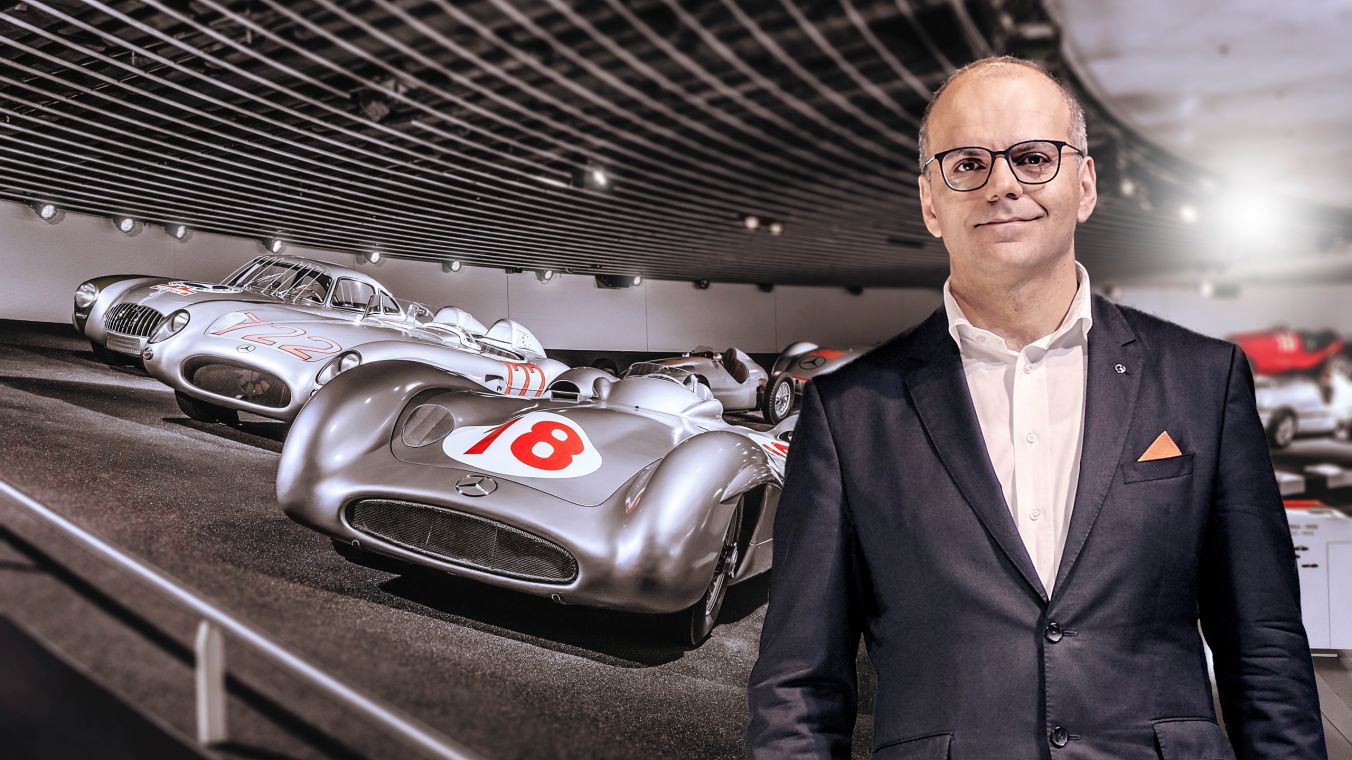 Special guided tour: Motorsports at the Mercedes-Benz Museum ...